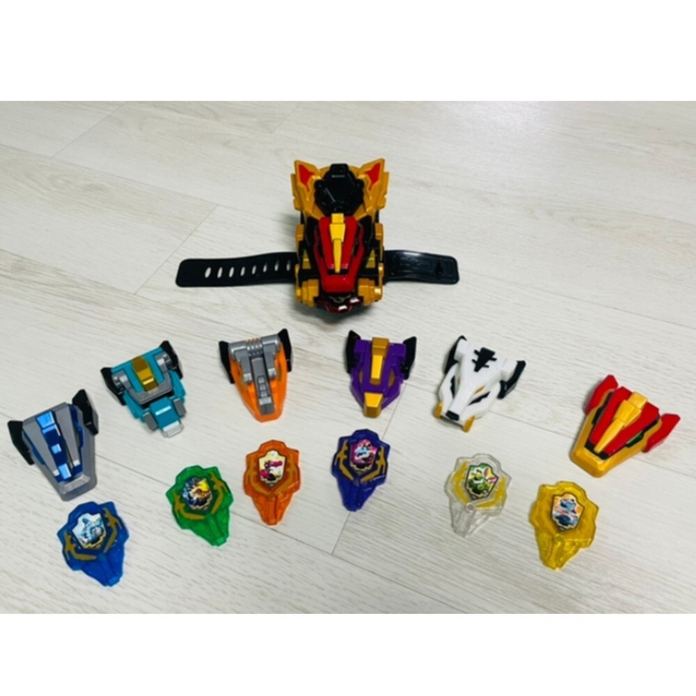 Dino Core Season 3 Ultimate Tuner Wrist +Head Core Galaxy Stone 3Set ...