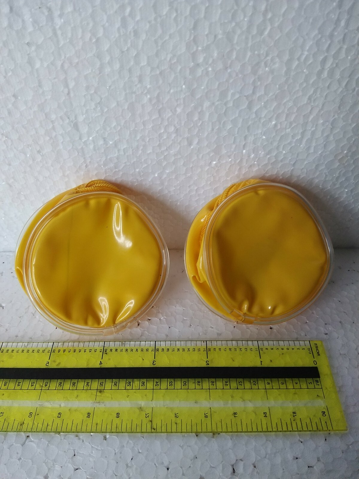 NEW RUGRATS YELLOW COIN BAG CHUCKIE & ANGELICA | eBay