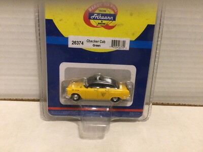 1 HO Scale RTR Athearn Checker Cabs Black and Yellow #26374 | eBay