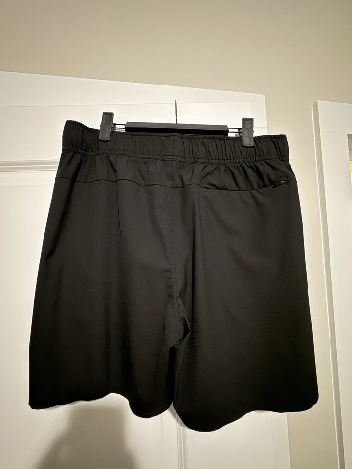 Men’s Black Wanderlust E-Waist Short 7.5In | eBay