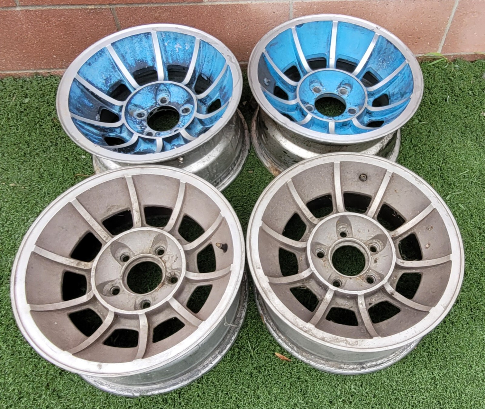 ARE Modern Western Turbine wheel Ansen Appliance Hurricane Vector style ...