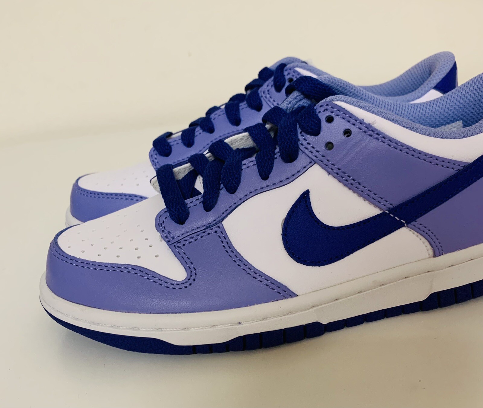 Nike Dunk Low GS Blueberry Youth Sz 4Y/ Womens 5.5 White Lapis Purple ...