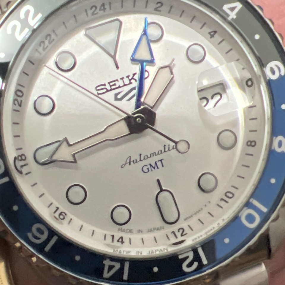 Seiko SKX 5 Sports Series 42.5 MM SS GMT White Dial Automatic Watch🙏 ...