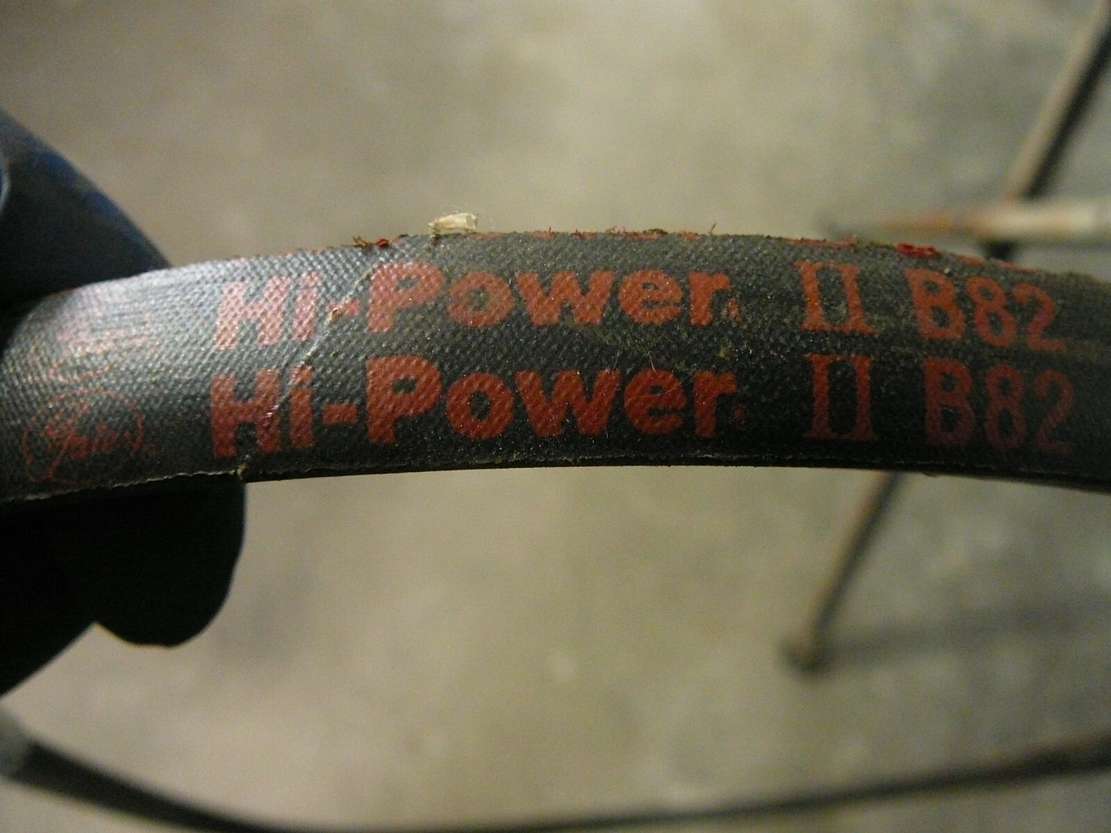 GATES HI-POWER II V-BELT B82 9003-2082 85"L X 5/8"W | eBay