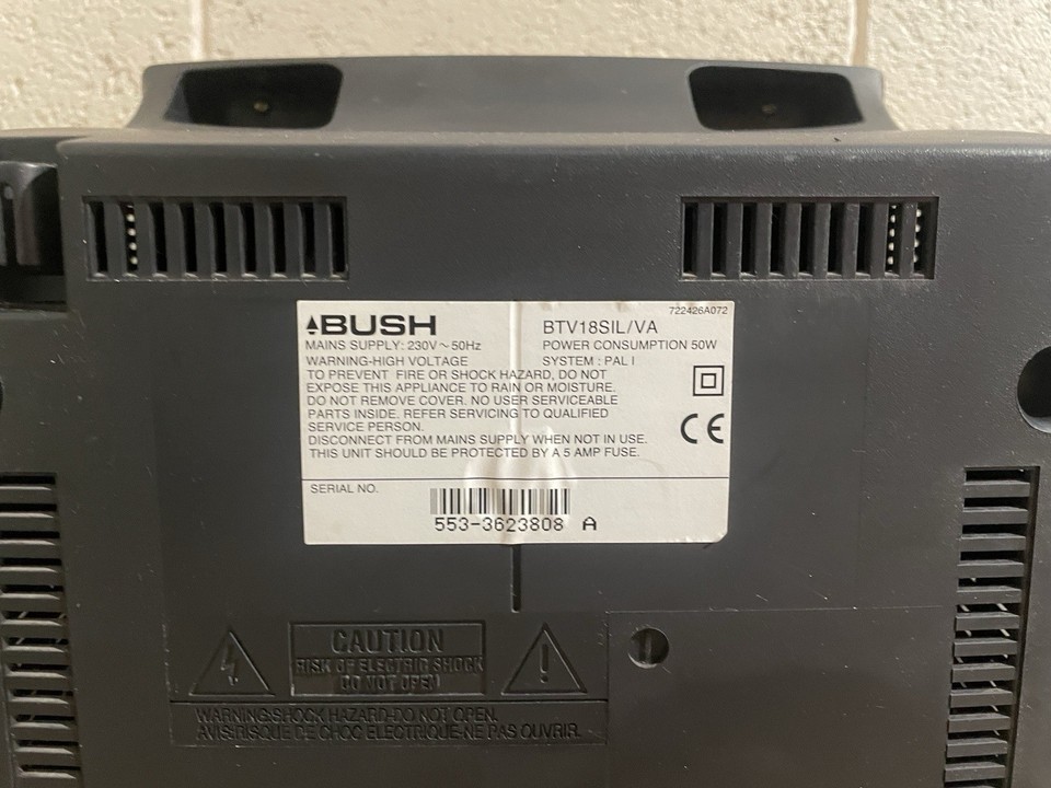 14 Inch Bush CRT Retro Gaming TV Monitor RGB Scart 240p VCR Combo ...