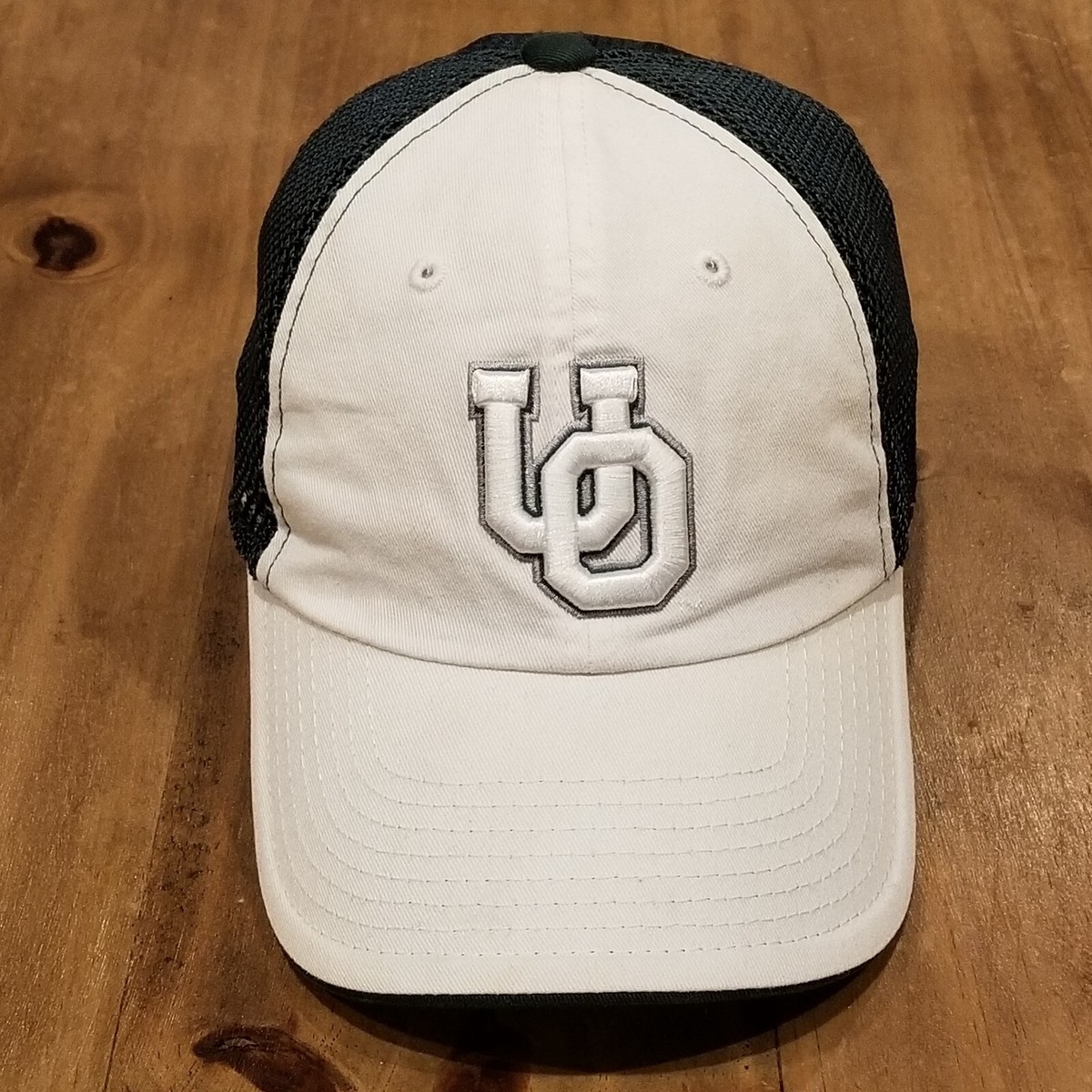 Uo Ducks Logo Oregon Ducks Reveal New 'Mighty Oregon' Football