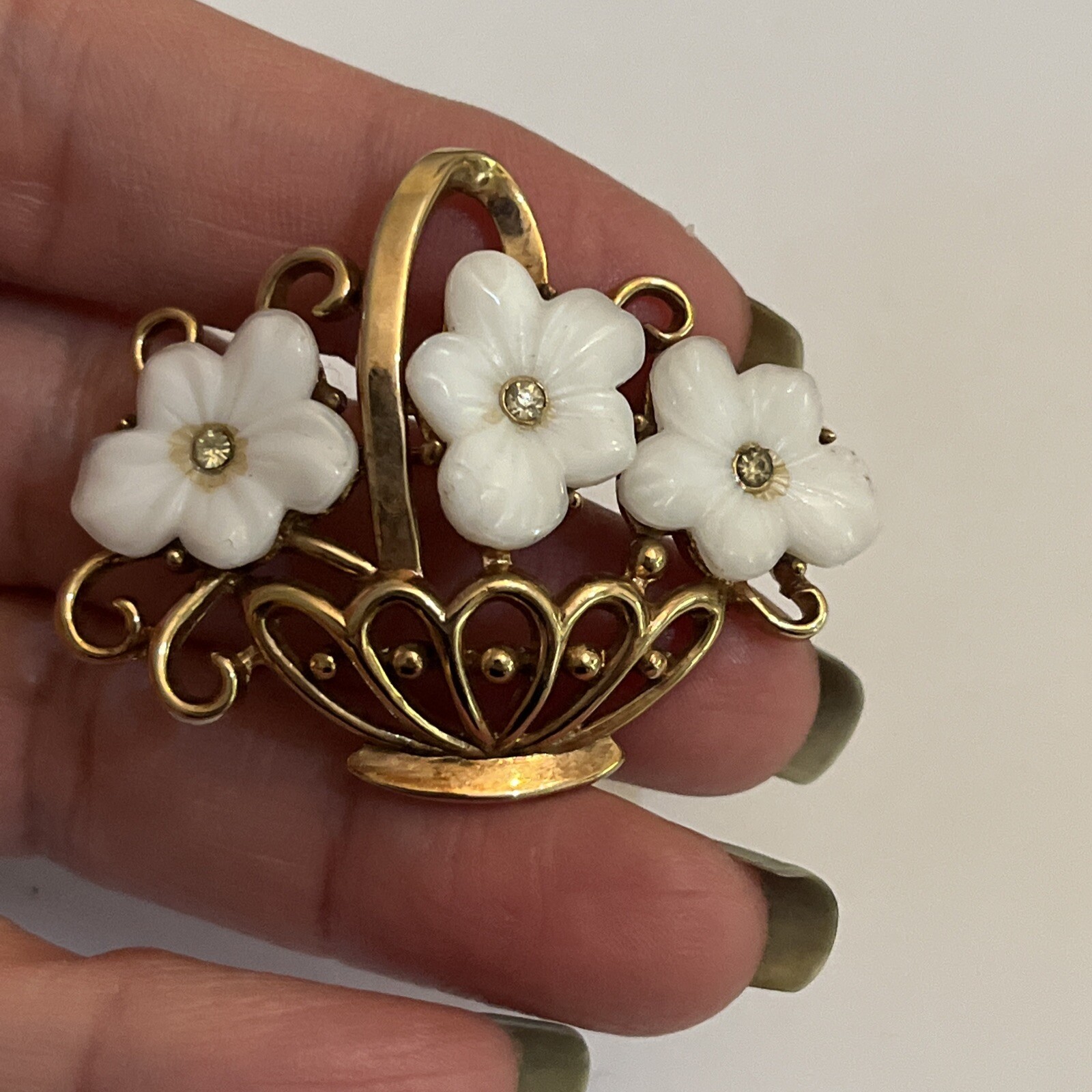 TRIFARI Philippe Molded Glass Flower Basket Brooch Pi… - Gem