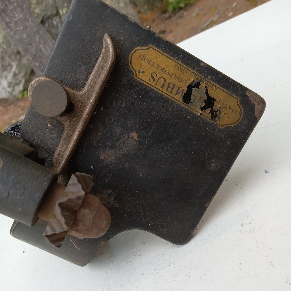Vintage Columbus Corp. Columbus Ohio Hand Crank Pinking Shear Machine ...