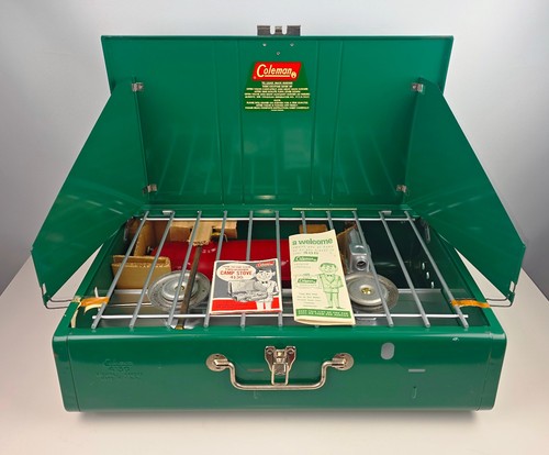 Vintage Coleman 413G Green Two Burner Camp Stove w/ Manual NEW UNUSED ...