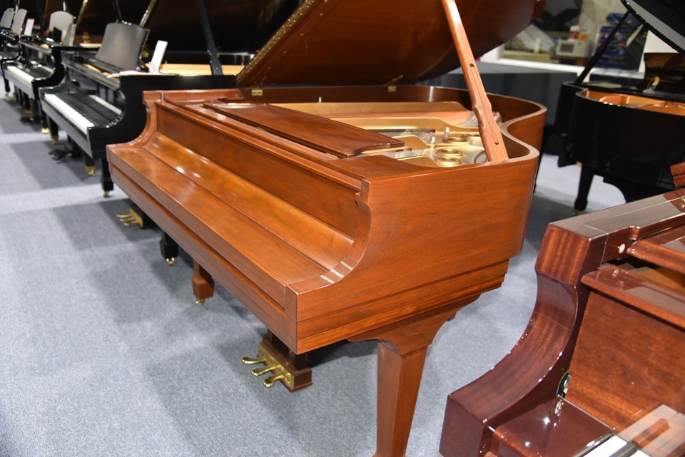 Steinway Model L 1994 Very Nice Satin Walnut Finish. Lowest Prices in ...