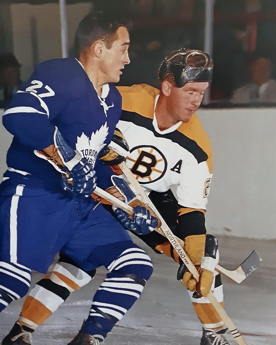 Frank Mahovlich Frank Mahovlich, Hockey Player For The Toronto Maple