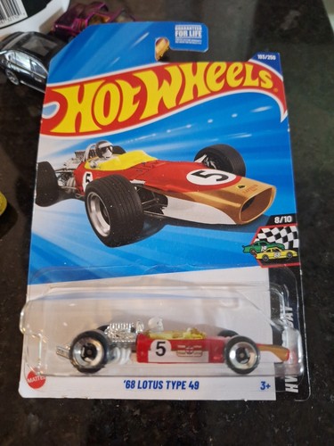 Hot Wheels - ‘68 LOTUS TYPE 49 - HW Race Day 8/10 - #193/250 - J Case ...