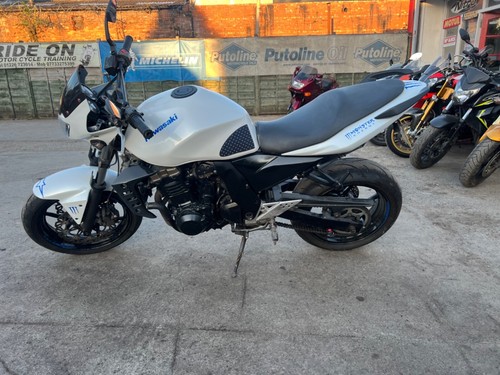 kawasaki z750 2005 05 showing 40k hpi clear comes with 12 mts mot runs ...