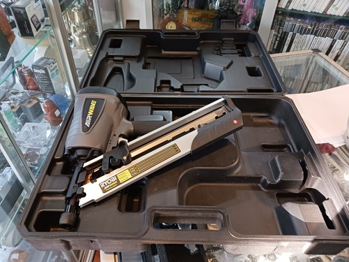 RYOBI Airwave™ (RA-NF90-K) CLIPPED HEAD AIR POWERED FRAMING NAILER NAIL ...