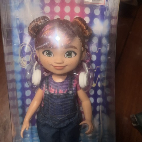 Karma's World Switch Stein Doll With Headphones 🎧 2022 Netflix #NIB | eBay