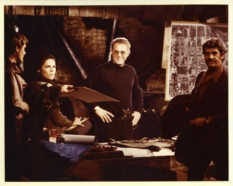 Al Lettieri Biography