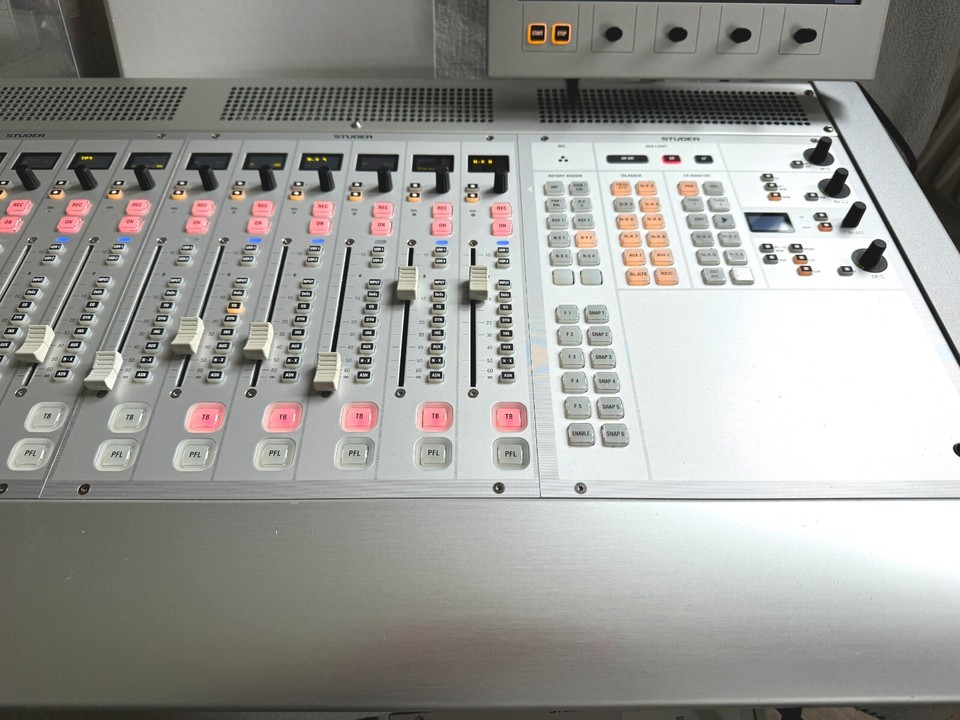Studer ON AIR 2500 onair broadcast highend Mix Console Madi AES Analog ...