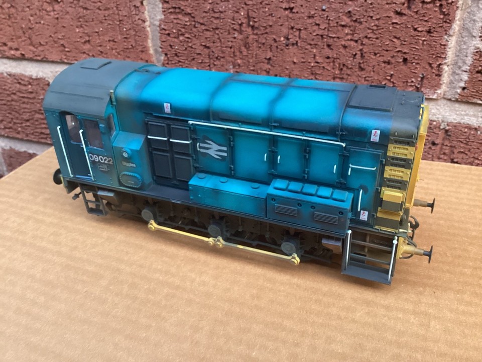 Dapol O Gauge / Gaugemaster Class 09 09022 BR Blue Factory Weathered ...