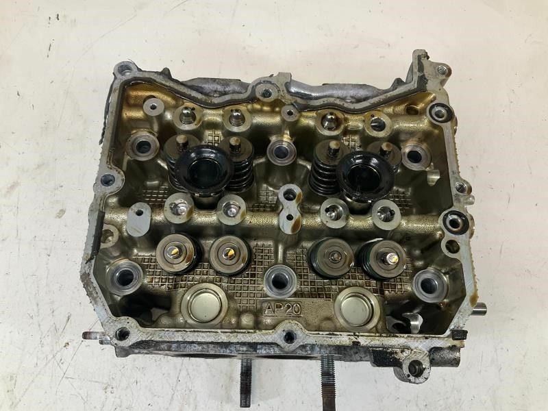 12-14 Subaru XV Crosstrek Wagon 2.0L AWD AT Engine Right Cylinder Head ...