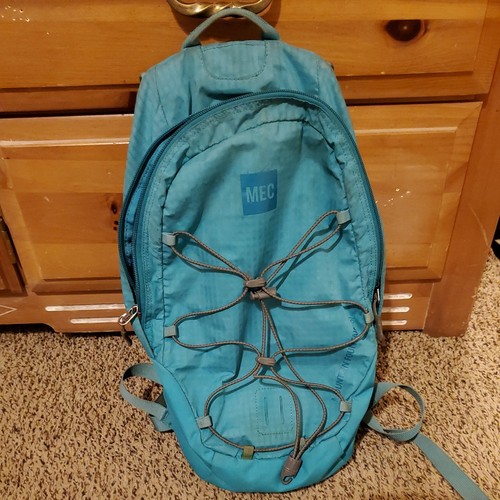 MEC Mountain Fountain 5 Hydration Pack | eBay