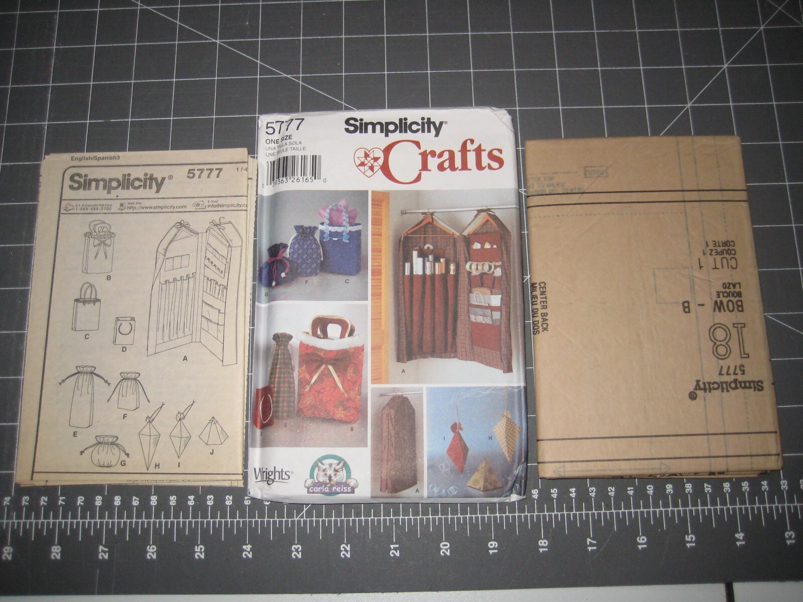 Simplicity 5777 Gift Wrap Accessories Organizer Various Sizes of Gift ...