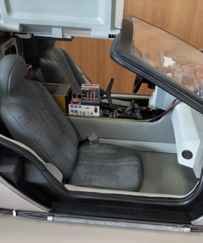 Delorean Time Machine 1 6 Hot Toys JFU96 | eBay