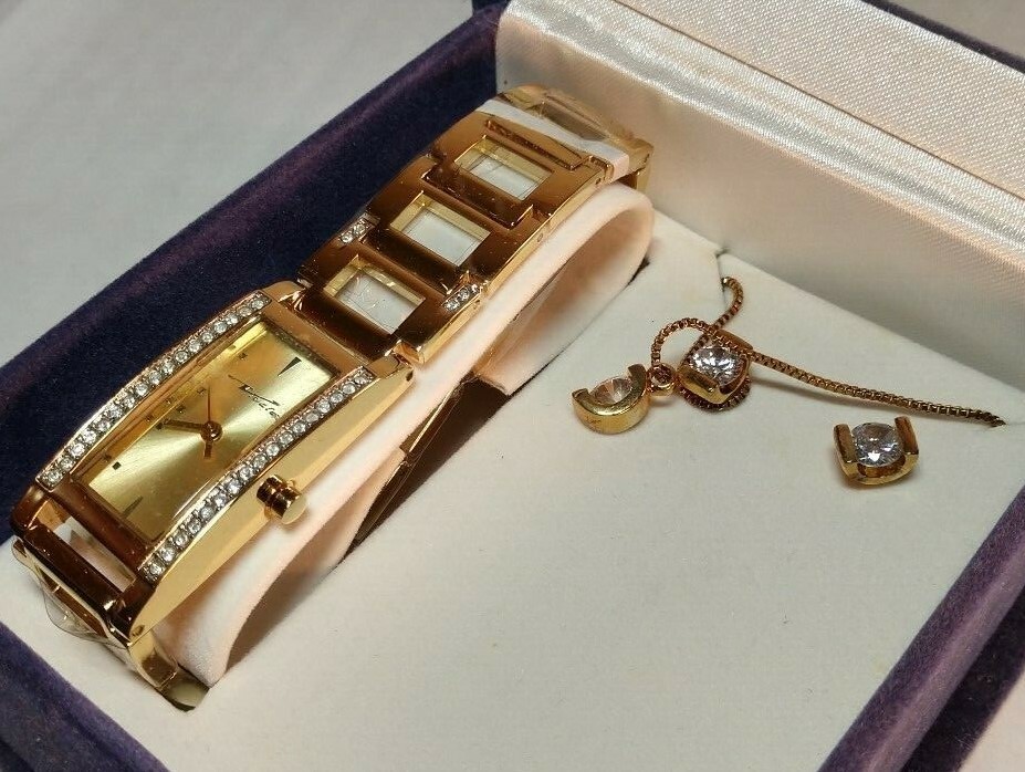 Vivaldi wristwatch ear rings necklace Giftset-NEW-Box Shipping with ...
