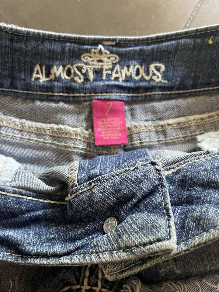 Almost Famous Womens Blue Jean Shorts Sz 7 Cut offs Embellished Pockets ...