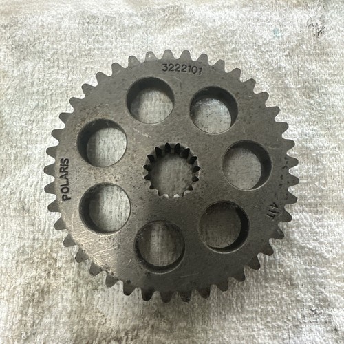 POLARIS SNOWMOBILE CHAIN CASE LOWER 41T SPROCKET 3222101 | eBay