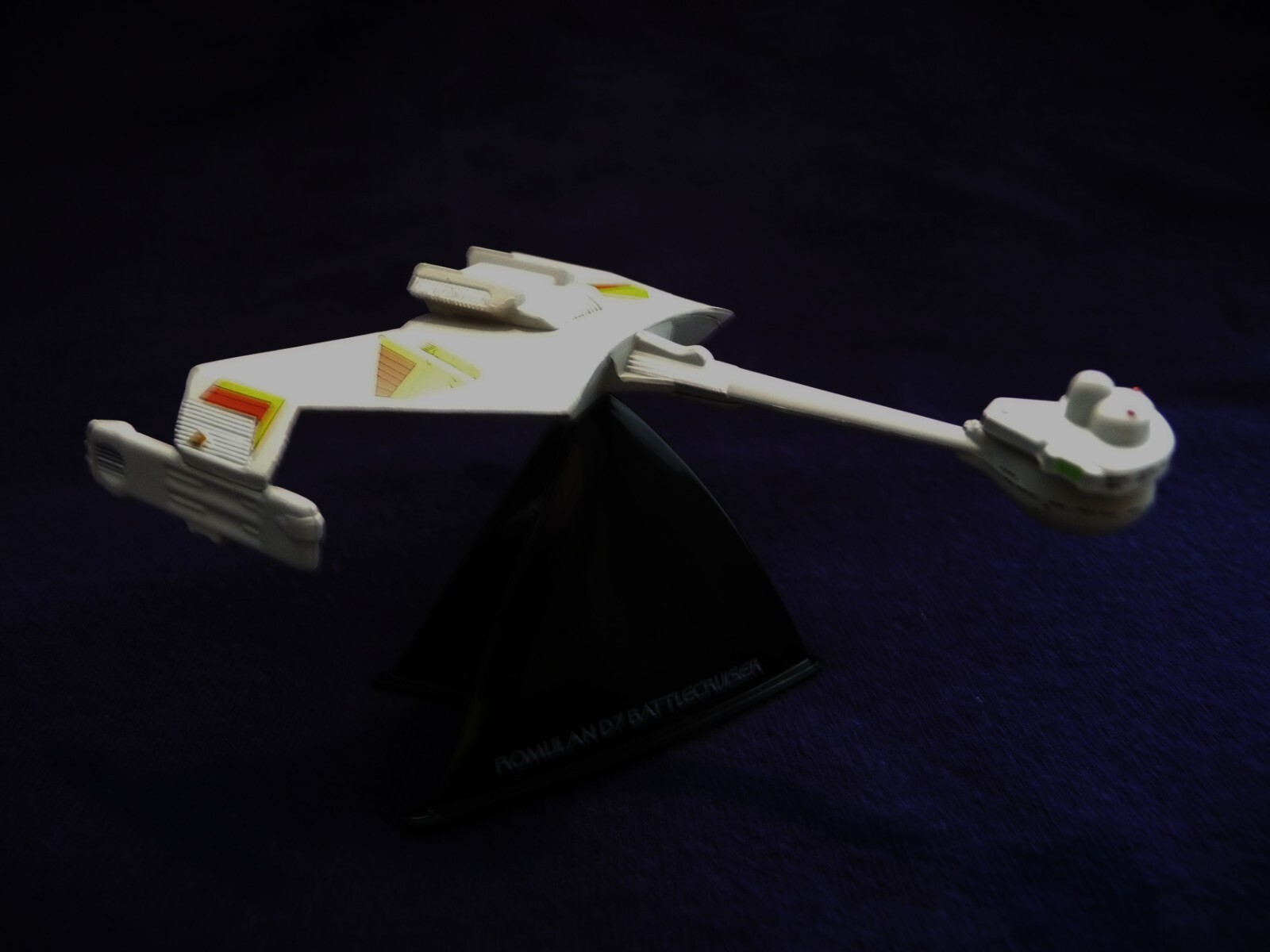 Johnny Lightning STAR TREK Romulan D7 BATTLECRUISER Klingon Designed ...