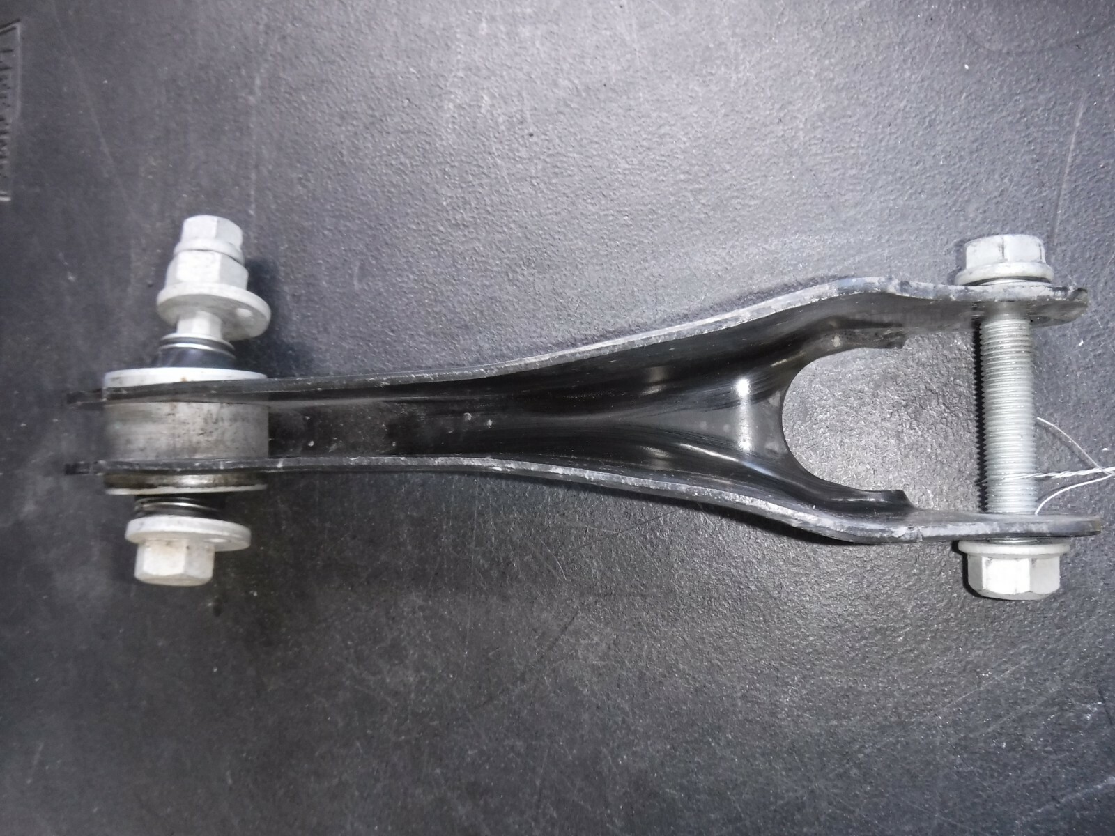 2015-2017 Chrysler 200 14-19 Cherokee left Driver rear Toe Link ...