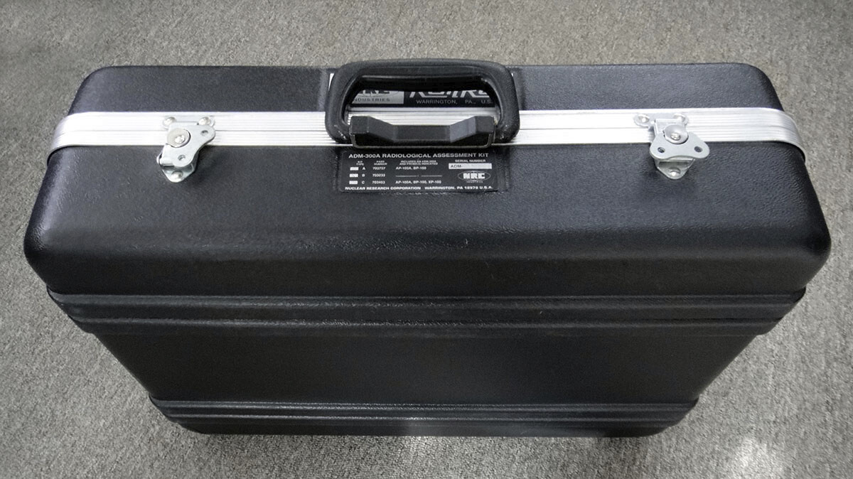 ADM300 RADIACMETER CASE ONLY, NUCLEAR RESEARCH INDUSTRIES NRC REM-RAD ...