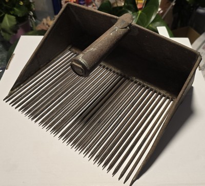 Rare Vintage 10" Hand Blueberry/Cranberry Rake Picker | eBay
