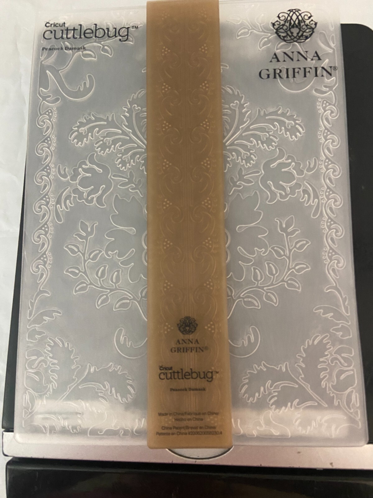 Cricut Cuttlebug Anna Griffin Embossing Folder & Border-SPRING | eBay