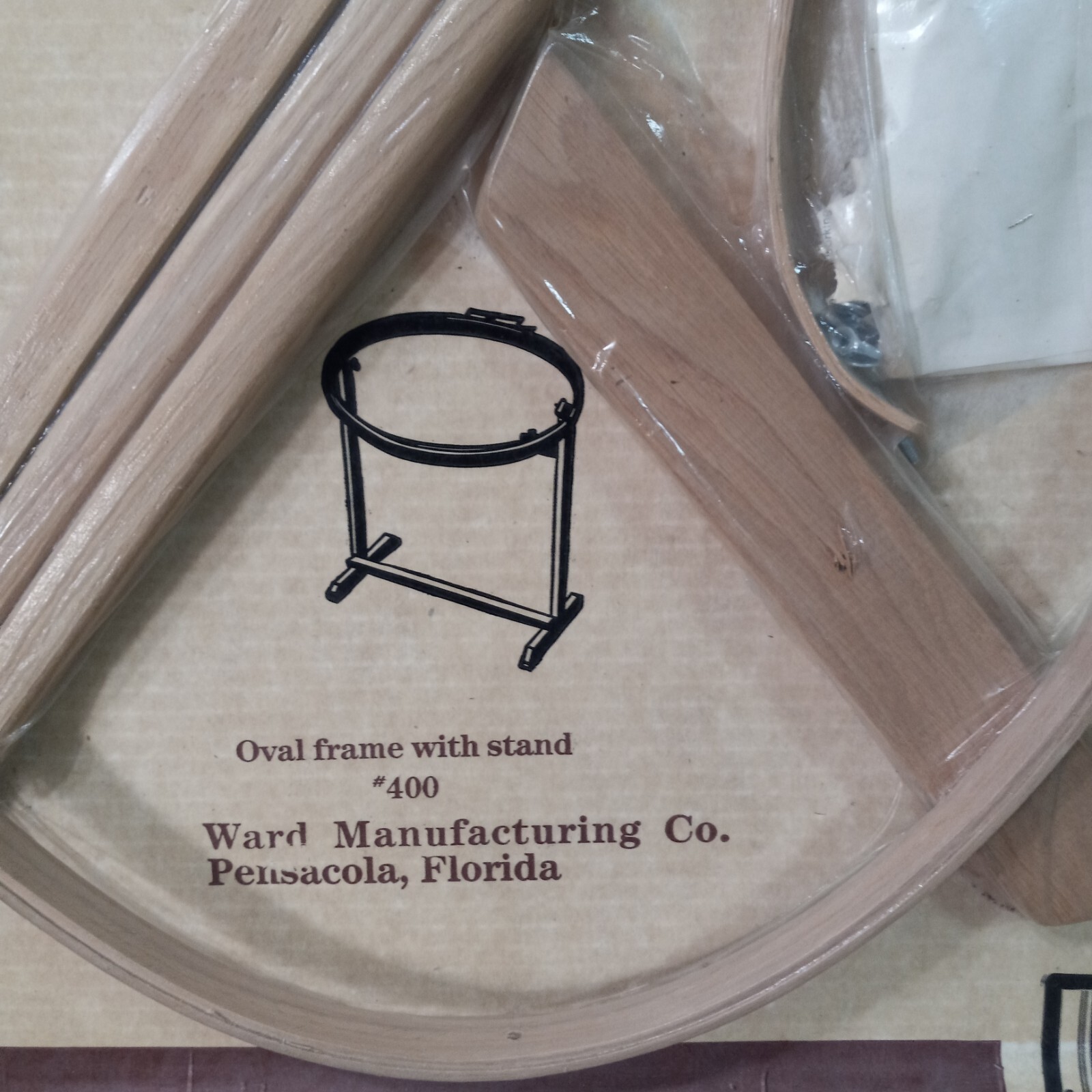 Wooden Oval Frame Quilting Hoop with Stand 18" x 27" Ward Mfg Co #400 ...