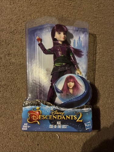 2014 Disney Descendants 2 Mal Isle of the Lost Doll w Outfit and Boots ...