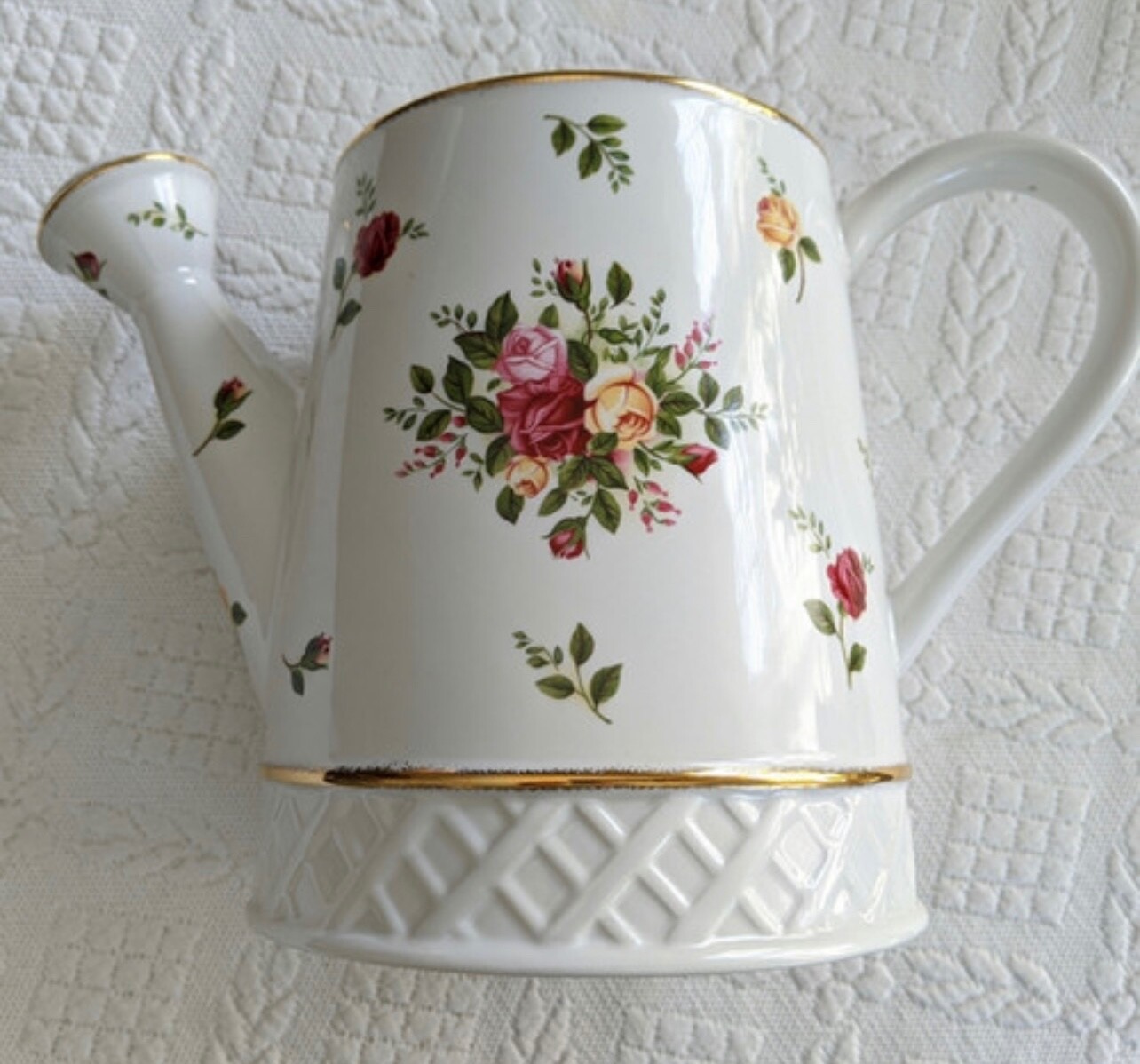 Royal Albert OLD COUNTRY ROSES Pattern Large WATERING CAN Planter ...