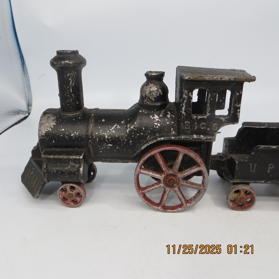 Vintage reproduction cast iron floor train set Big 6 UPRR | eBay
