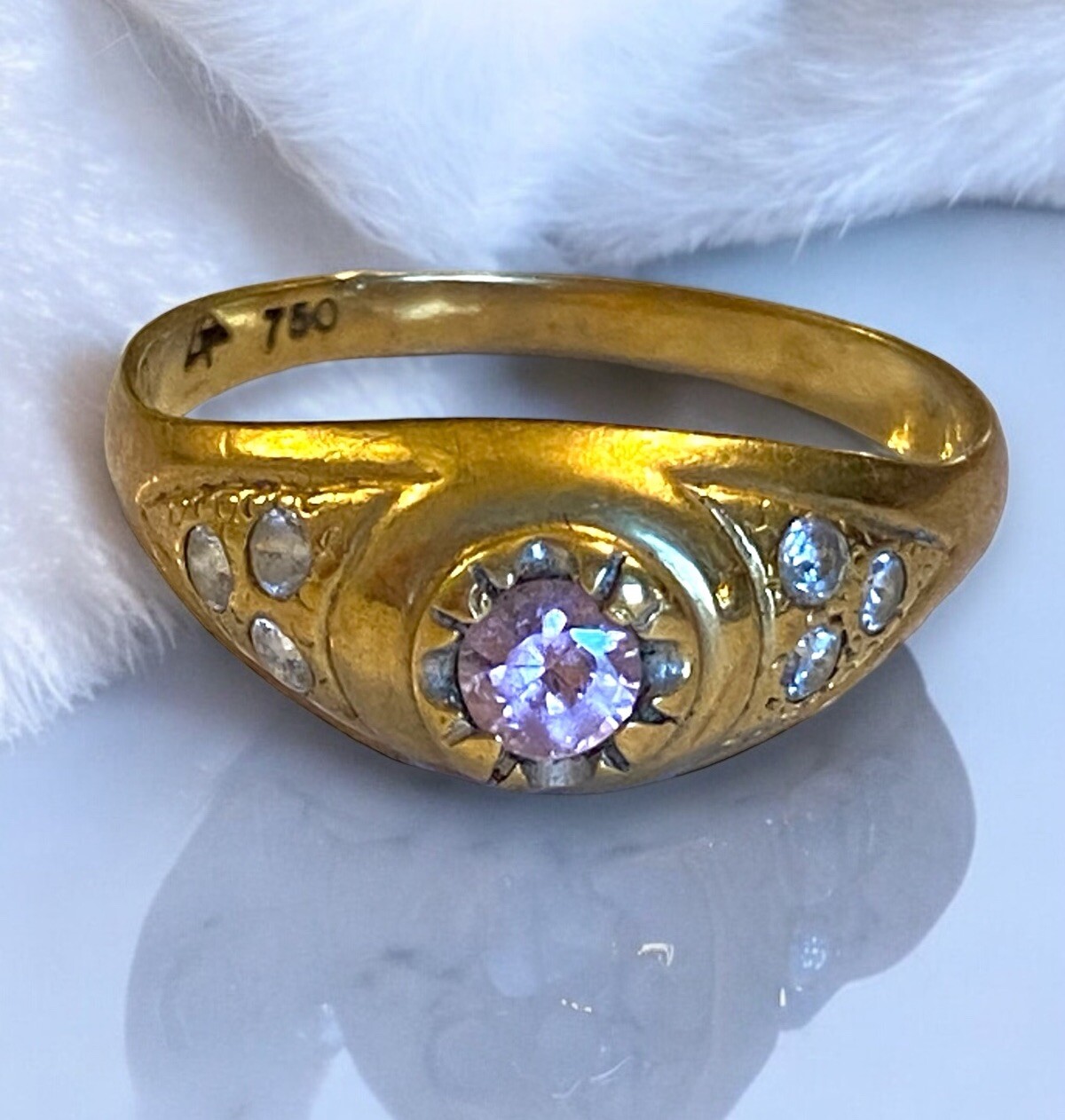 BEAUTIFUL Estate 18K 750 Yellow Gold Pink Gemstone Statement Ring Size ...