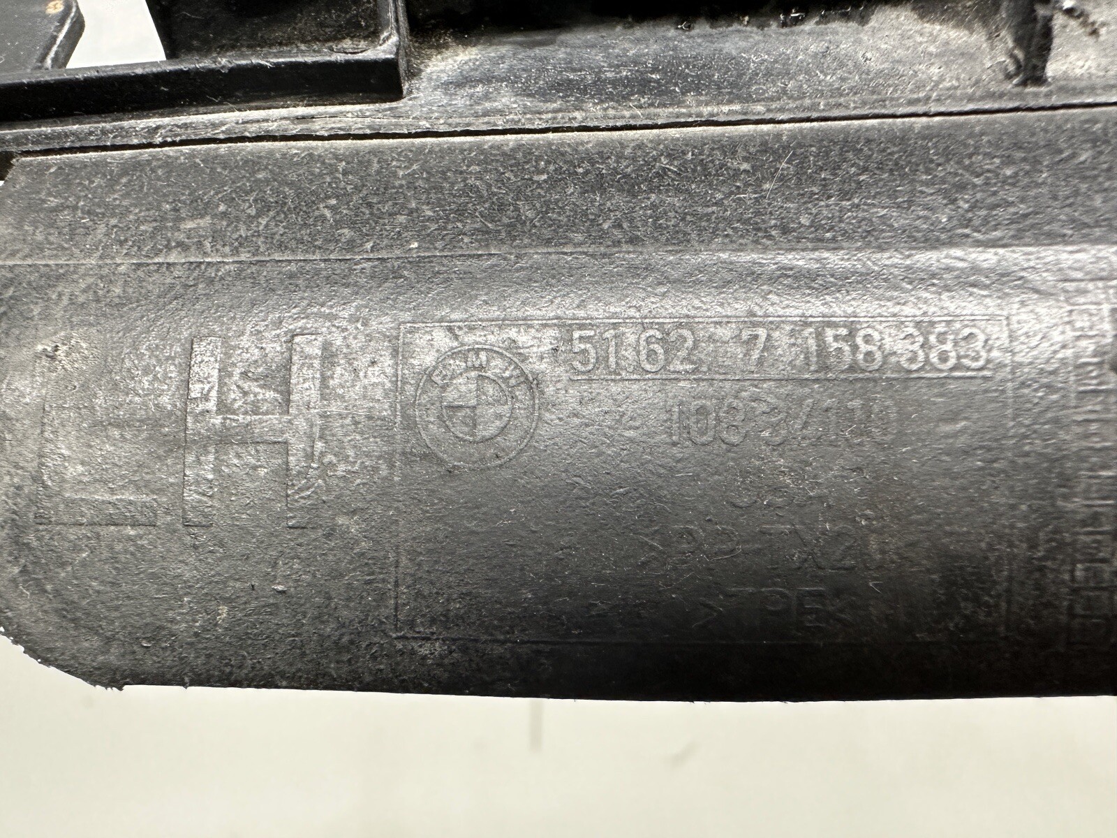 T21051 2007-2013 BMW X5 Rear Splash Shield Lip Driver Side LH ...