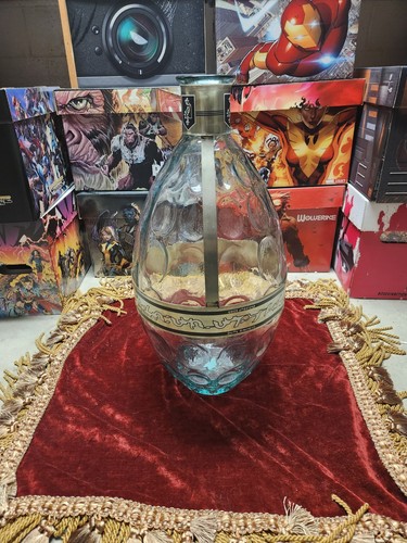 THOR RAGNAROK MOVIE PROPS marvel Comic Books Wine Vase Hulk SCREEN USED ...