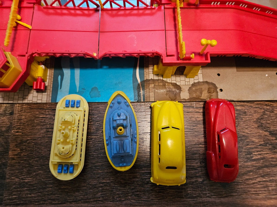 Vintage 1950s Renwal Drawbridge Model 155 - Made in USA | eBay