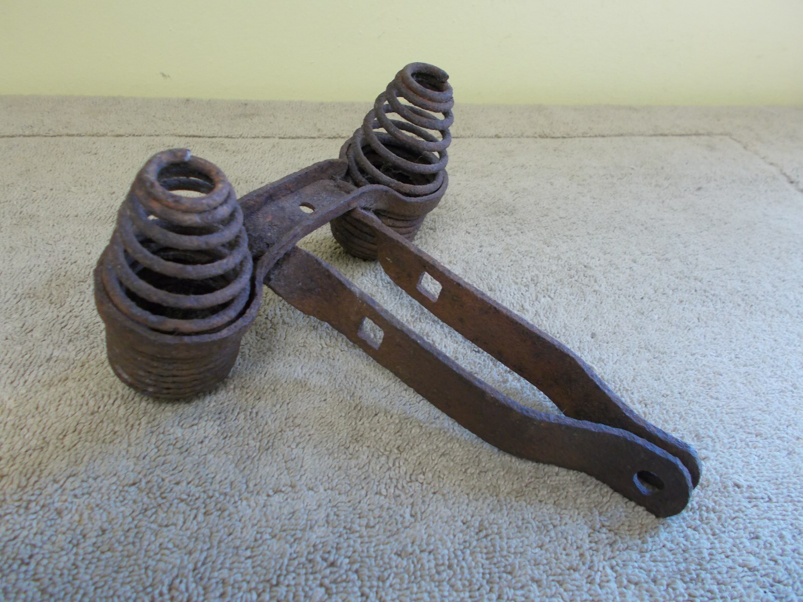 VGT BIKE BICYCLE SEAT SPRING FRAME PART PREWAR SADDLE MOTOR CYCLE ...