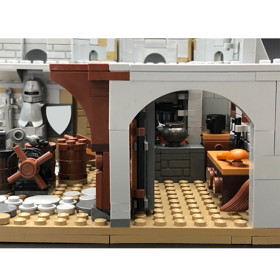 MOC: Medieval Fortress Castle Model Toys Building Set 5812 Pieces Good ...