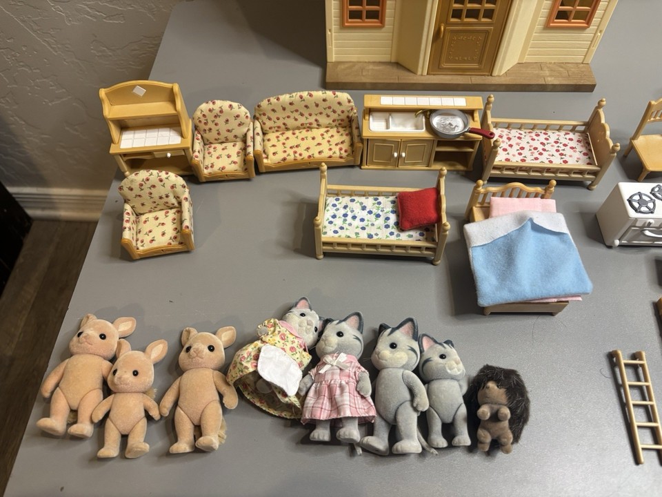 Rare Calico Critters Lot Sylvanian Families Cozy Cottage Red Roof House ...