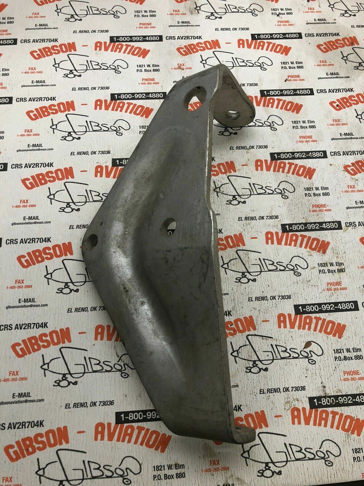 Continental 470/520 Generator/Alternator bracket p/n 539580. old stock ...