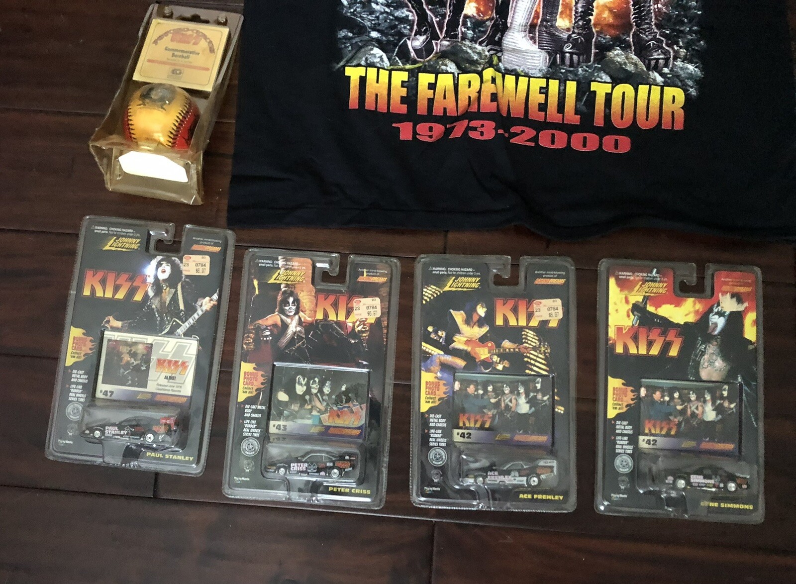 VINTAGE KISS memorabilia - KISS LOT Become an instant collector ! RARE ...