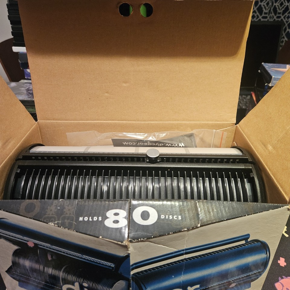DISCGEAR 80 CD DVD VIDEO GAME ORGANIZER, HOLDER, BLACK VTG Y2K 2000s | eBay