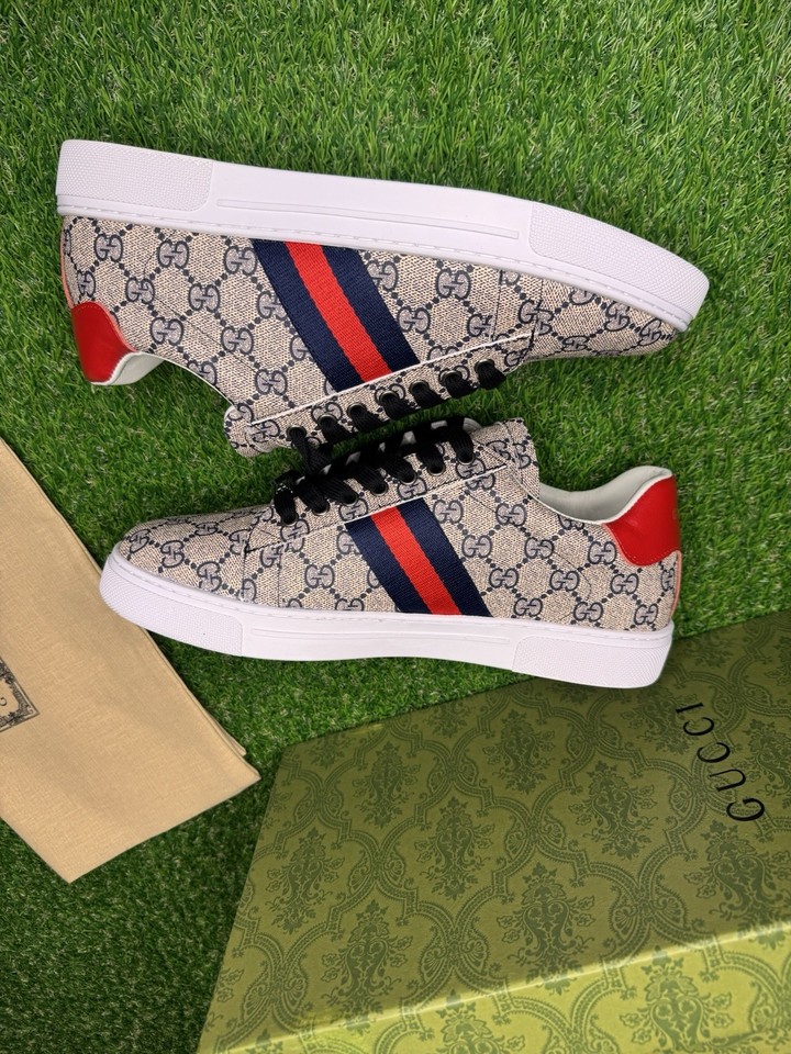 Beige Red Stripe Gucci Ace GG Supreme Logo Canvas Men's Sneakers ...