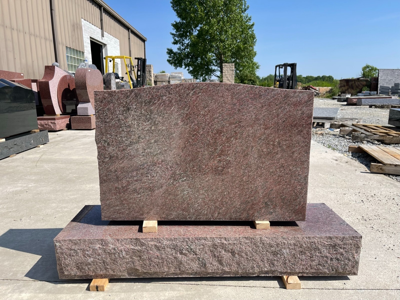 Morning Rose Granite Monument with Deer Scene MN-295 727542378526 | eBay